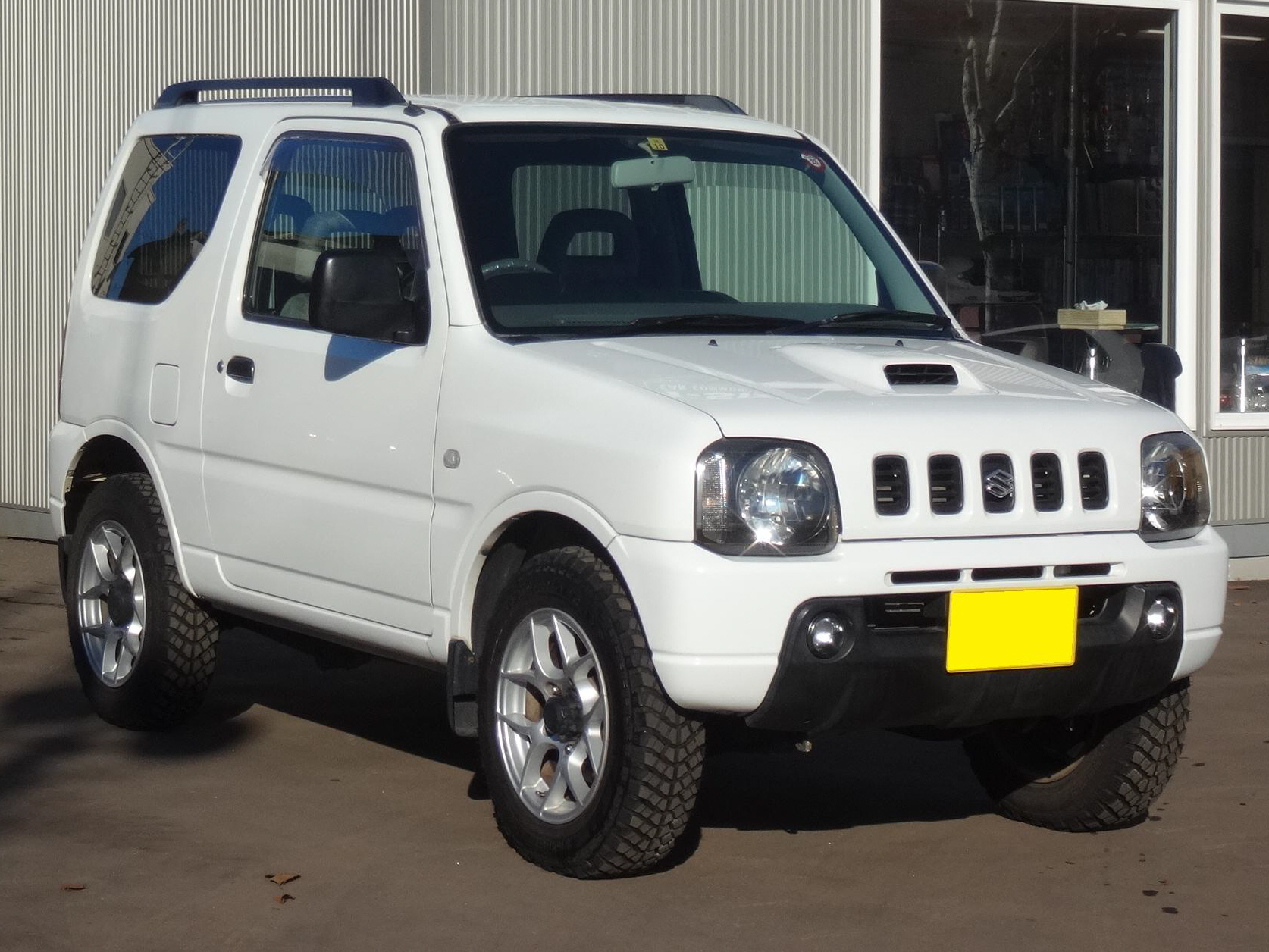 【スズキ ジムニー XC JB23W】 買取にて入庫！ | 中古車・スポーツカーのイサイズ